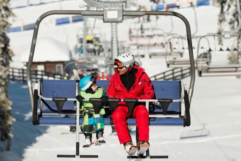 17 Exciting Ski Games For Kids - Skiing Kids