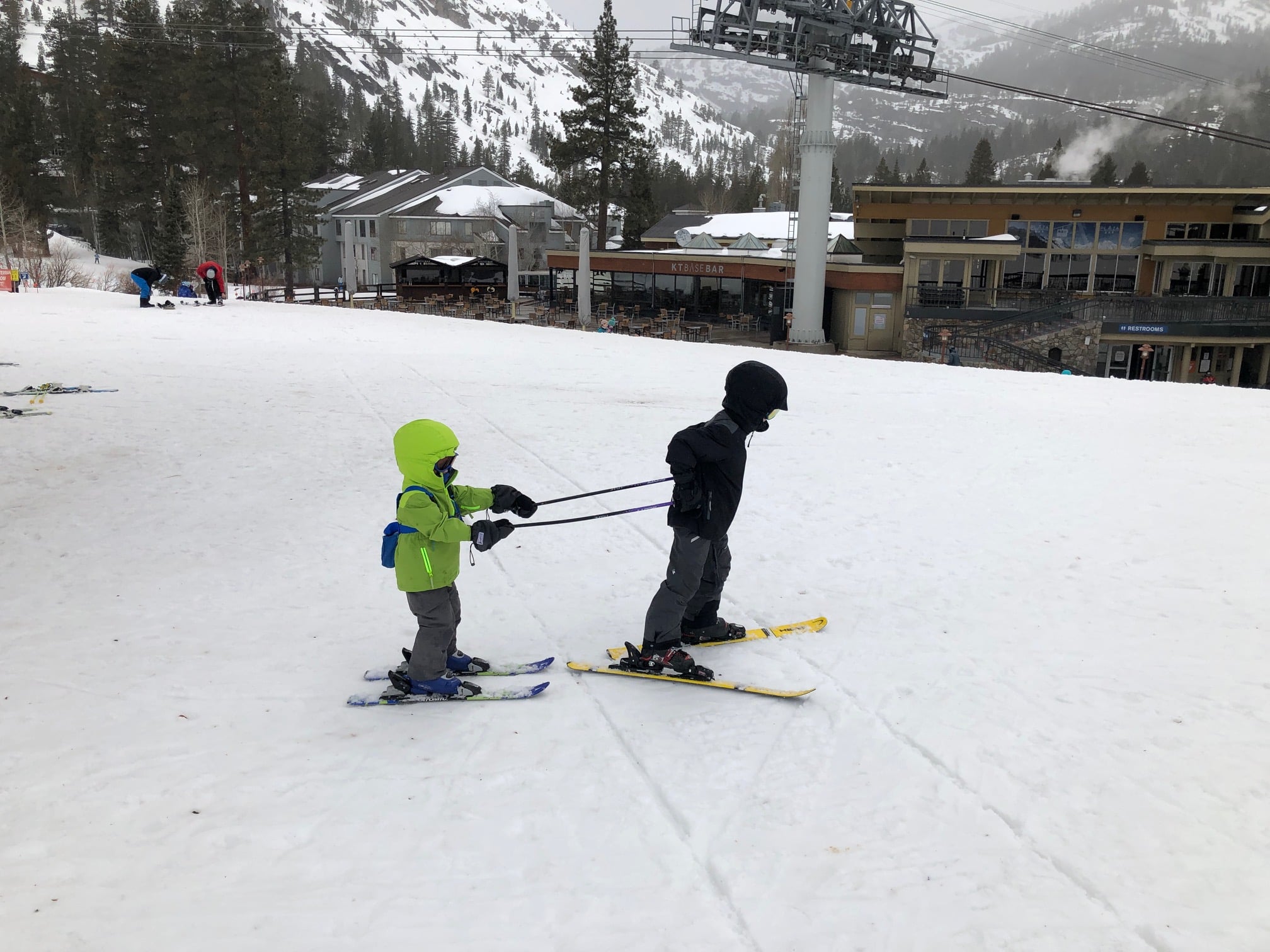 The Ultimate Guide to Kids Ski Poles - Skiing Kids