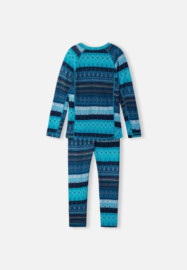 9 Best Base Layers for Kids: Merino Wool and Synthetic to Stay Warm ...