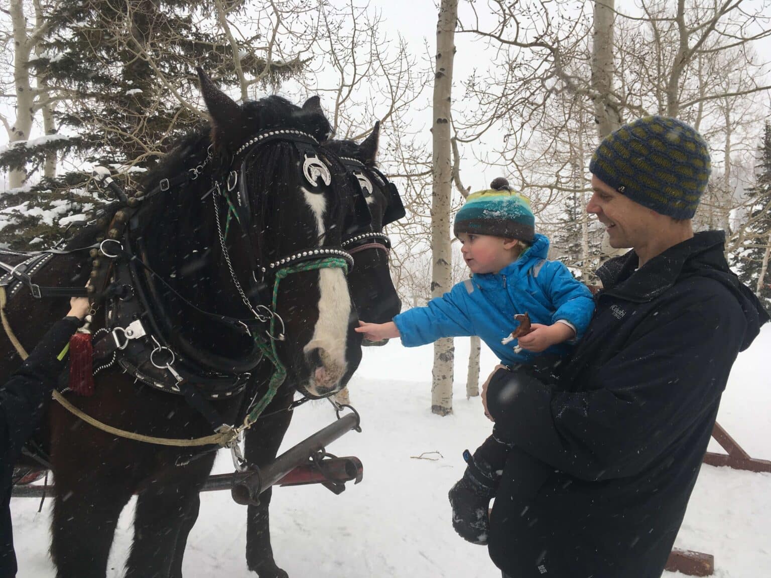 9 Exciting Apres Ski Activities for Families - Skiing Kids