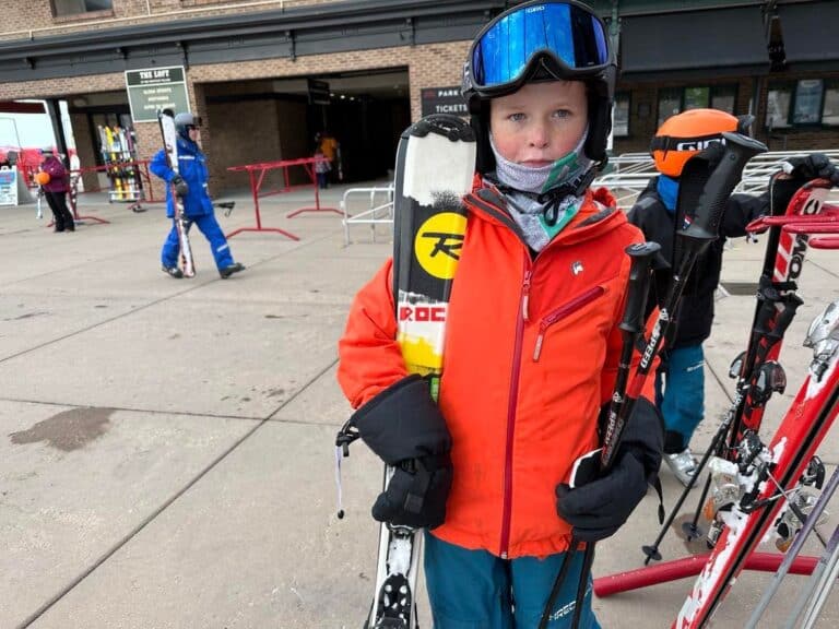 What Size Skis Do Kids Need? - Skiing Kids