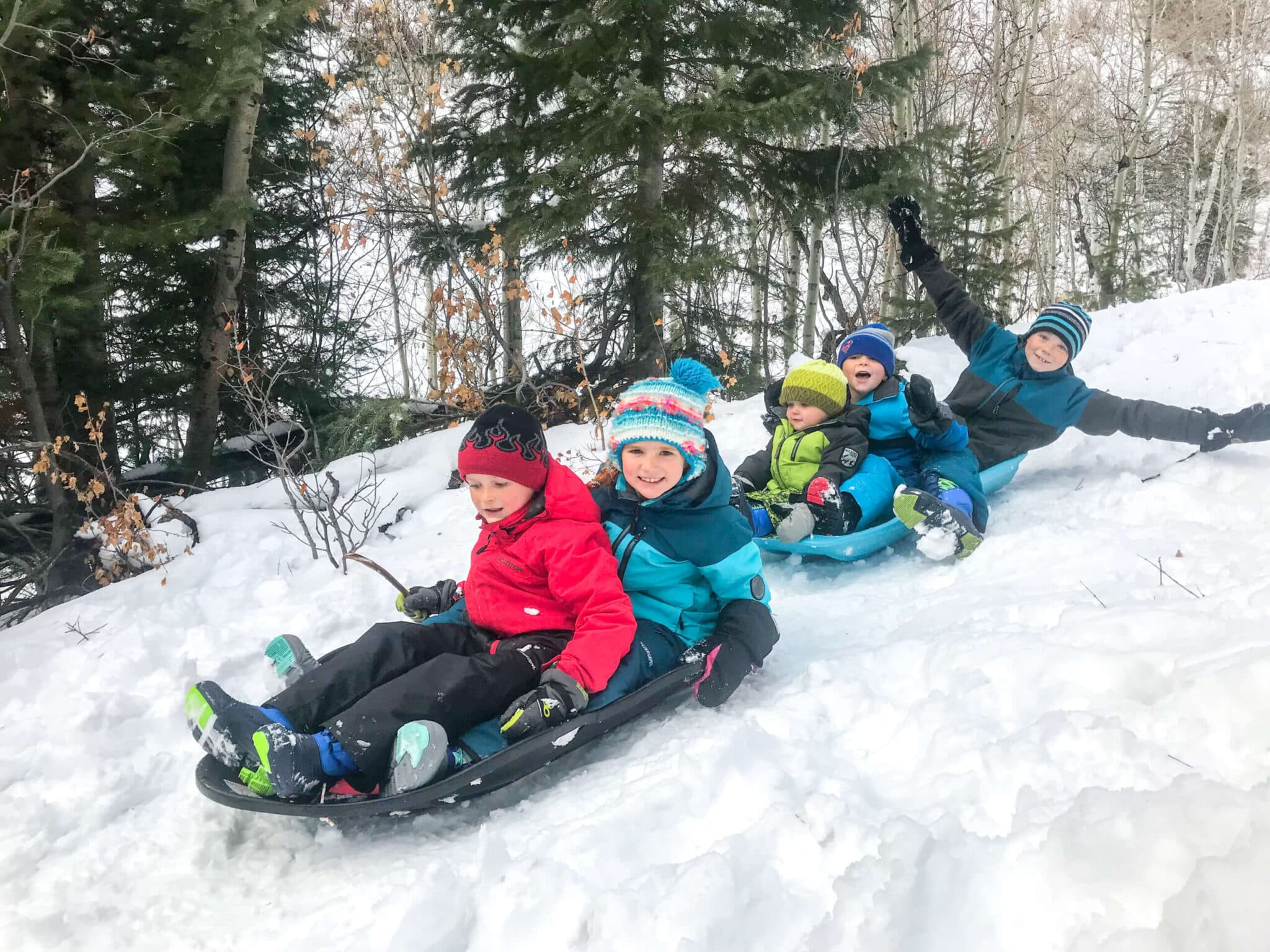 7 Best Kids Snow Boots to Keep Kids Warm and Dry in 2025 - Skiing Kids
