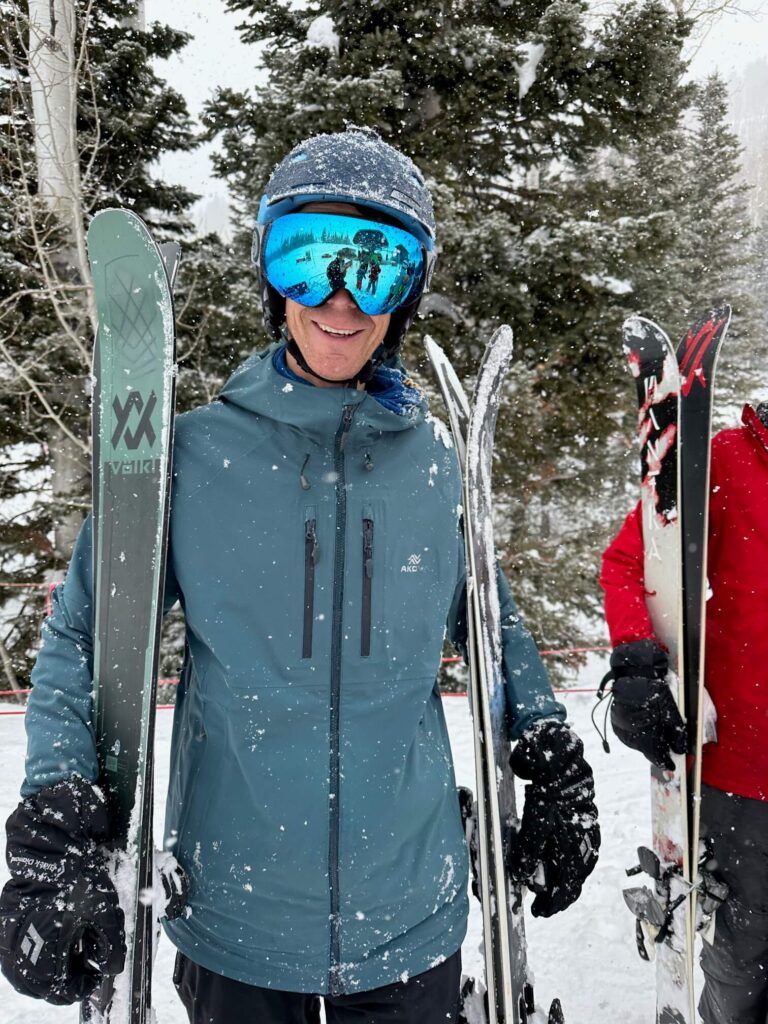 Akova Legacy Collection Review for Men and Women - Skiing Kids